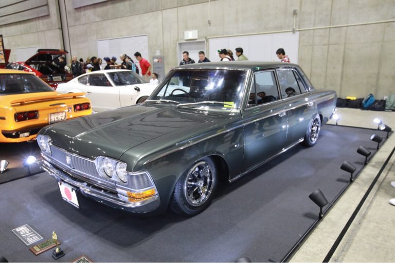 Crown Classics